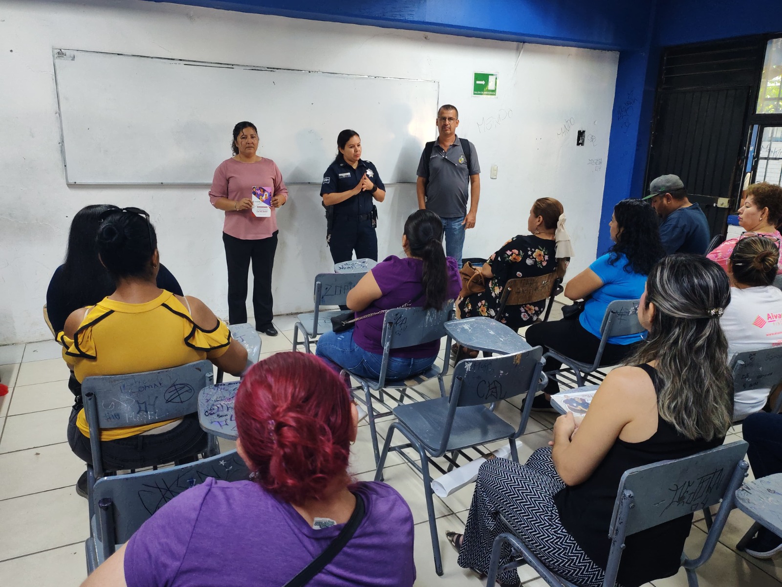 CREAN COMITÉ DE SEGURIDAD ESCOLAR MADRES DE FAMILIA DEL CEBACH EN LA ...